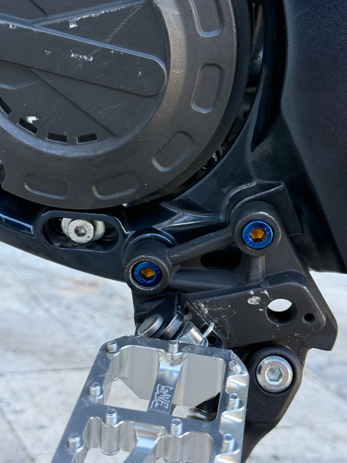 TALARIA X3 PEG BRACKET TITANIUM BOLTS – Puget Sound Motorsports